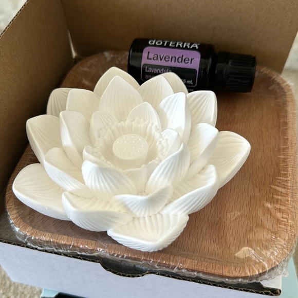 plant Therapy | Other | Lotus Diffuser With Lavender Oil | Poshmark